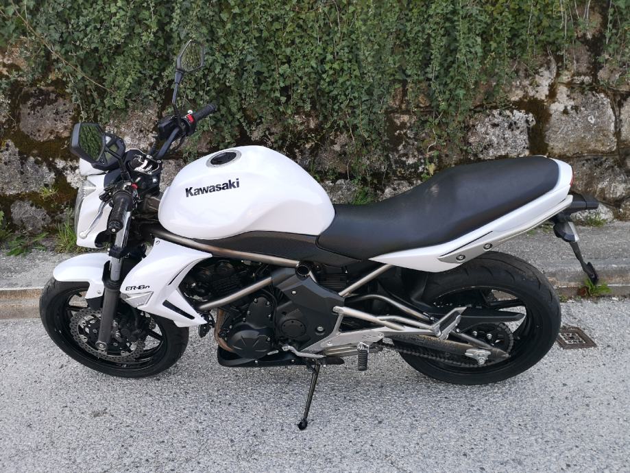 Kawasaki Er6n Er6 n Er6 649 cm3, 2009 god.