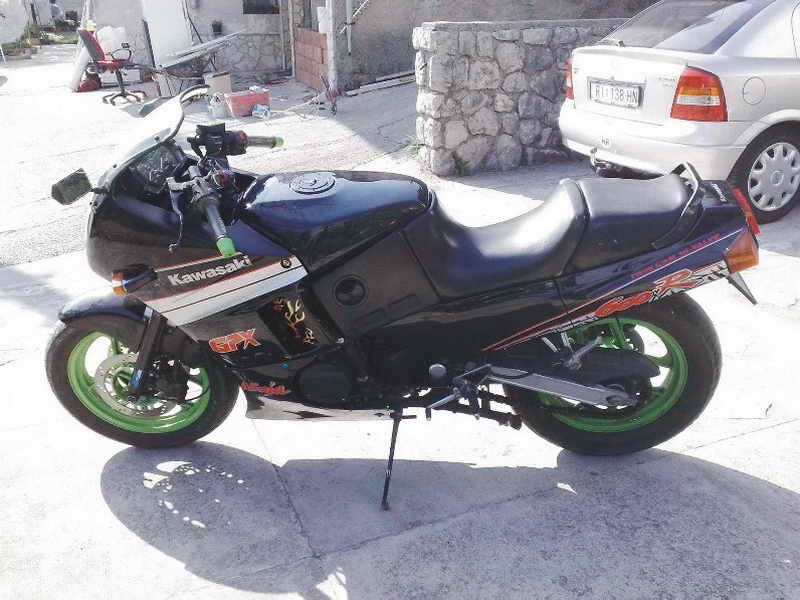 Kawasaki GPX600R - Ninja 600 cm3, 1995 god.