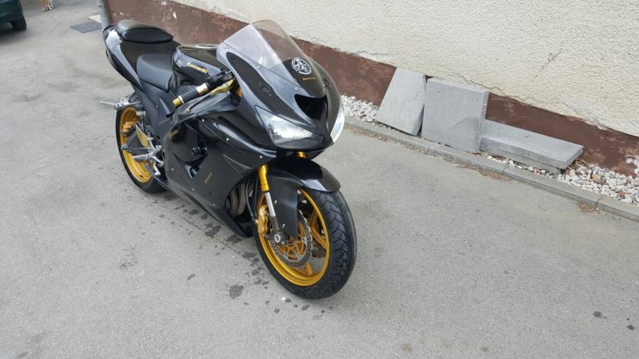 Kawasaki Ninja 636r, 2006 god.