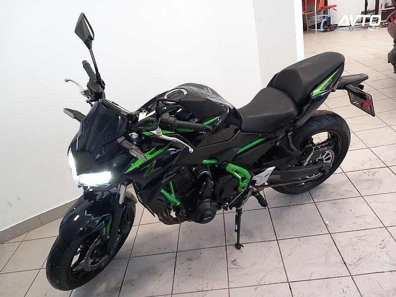 Kawasaki Z 650, 2025 god.