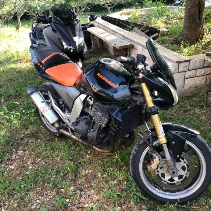 Kawasaki z1000, 2005 god.