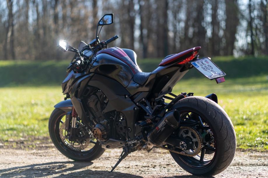 Kawasaki Z1000 SUGOMI 998 cm3, 2017 god.