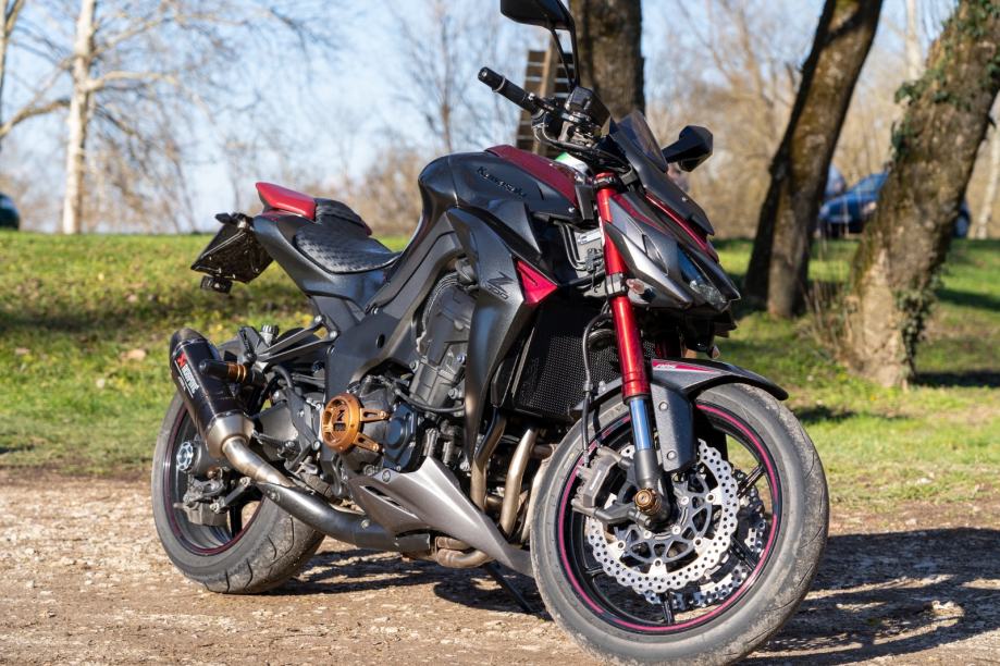 Kawasaki Z1000 SUGOMI 998 cm3, 2017 god.