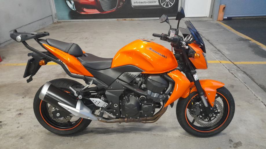 Kawasaki Z750 2008...u tvorničkom orginalnom stanju, 2008 god.