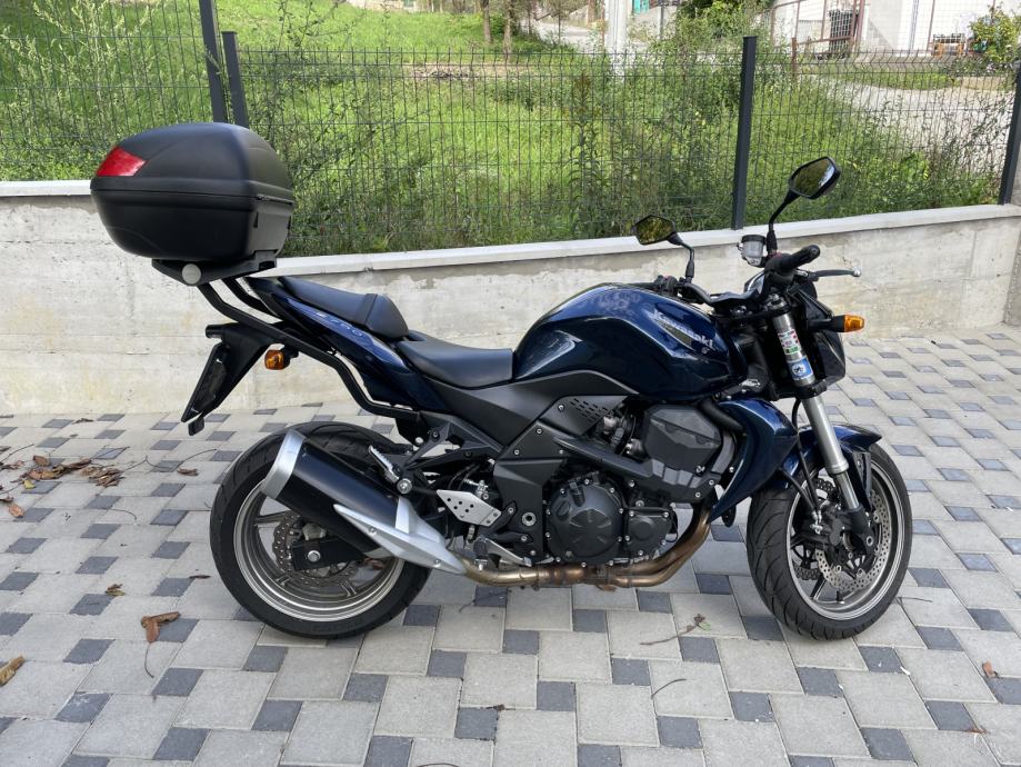 Kawasaki Z750 - 2009. - plava s efektom, 2009 god.