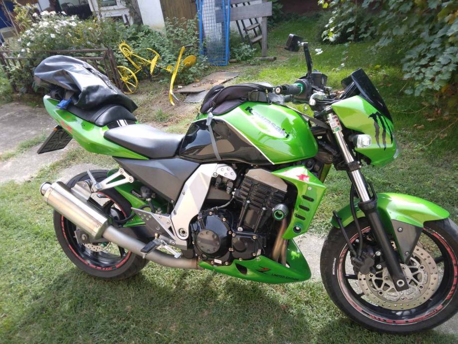 Kawasaki Z750 750 cm3, 2006 god.