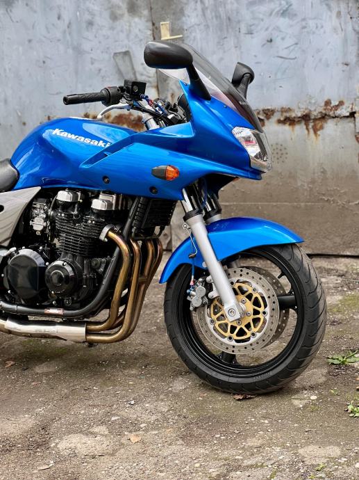 Kawasaki ZR7S 100% original, 2003 god.