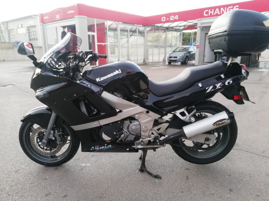 Kawasaki ZX 600 ZZR 600 cm3, 1994 god.