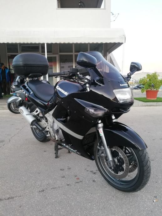 Kawasaki ZX 600 ZZR 600 cm3, 1994 god.