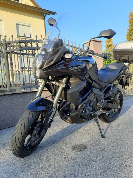 KAWSAKI VERSYS 650, 2012 god.