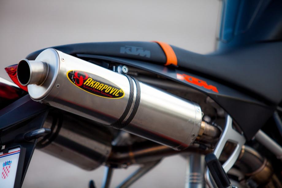 KTM 990 super duke 999 cm3, 2005 god.