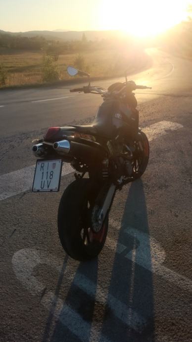 KTM Duke 2 625 cm3, 2005 god.