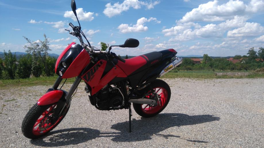 KTM Duke 2 625 cm3, 2001 god.