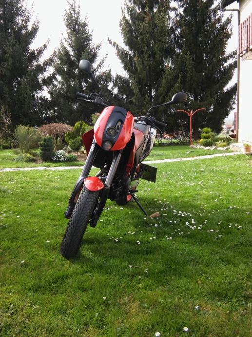 KTM Duke 2 625 cm3, 2001 god.