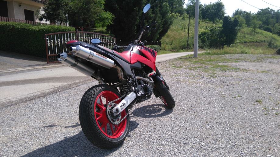 KTM Duke 2 625 cm3, 2001 god.