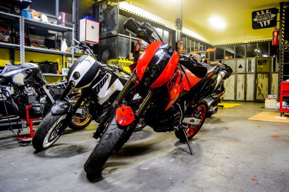 KTM DUKE 2 640 625 cm3, 2001 god.