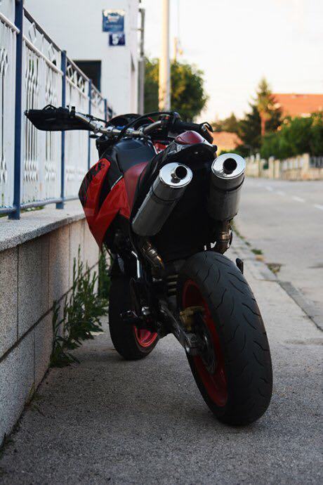 KTM DUKE 2 640 625 cm3, 2001 god.