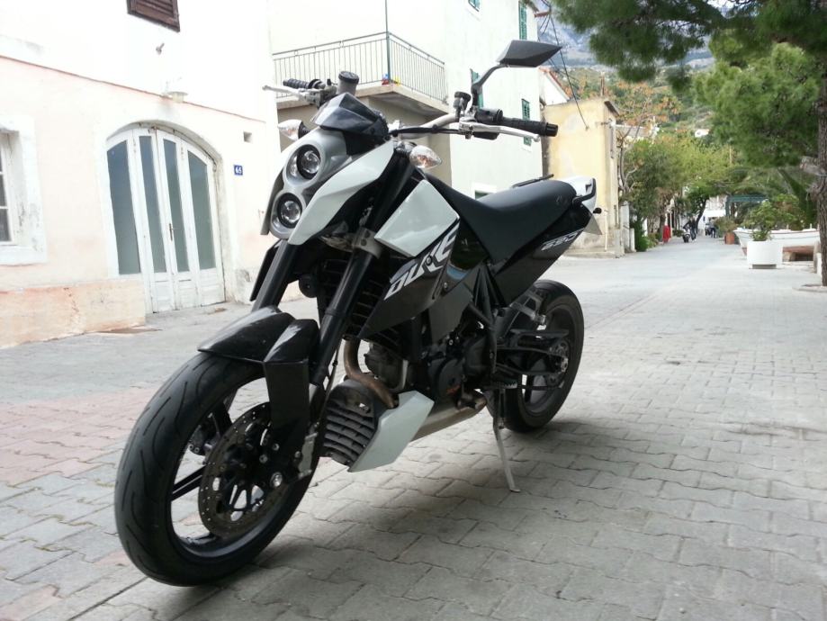 ktm duke 3 690, 2008 god.