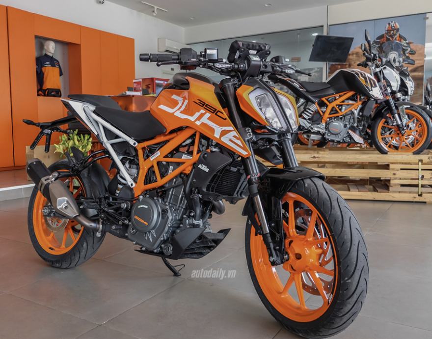 KTM duke 390 cm3, 2019 god.