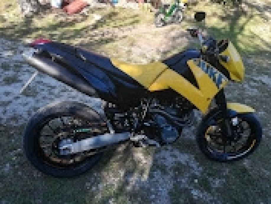 KTM Duke 640, 2004., 2004 god.