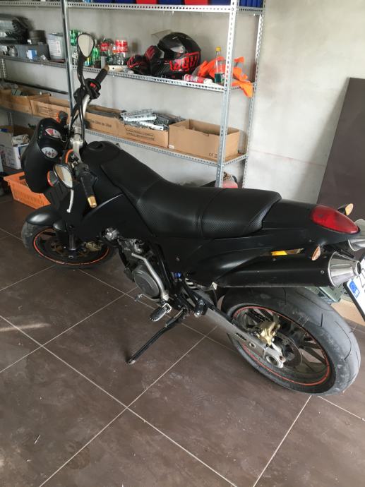 KTM duke II 625 cm3, 2006 god.