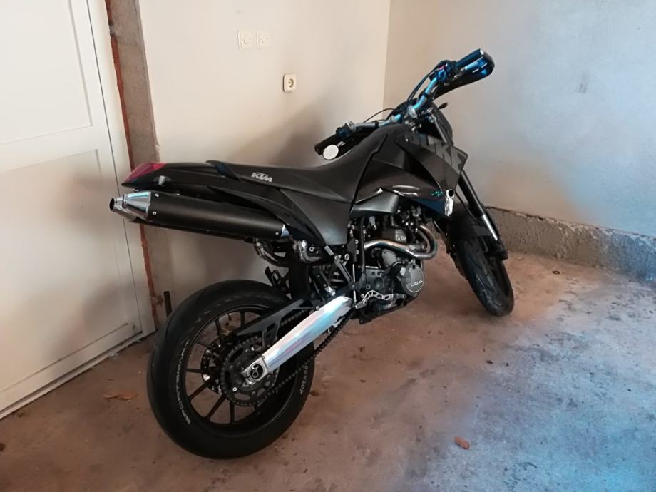 KTM Duke II 640 LC4 640 cm3, 2004 god.
