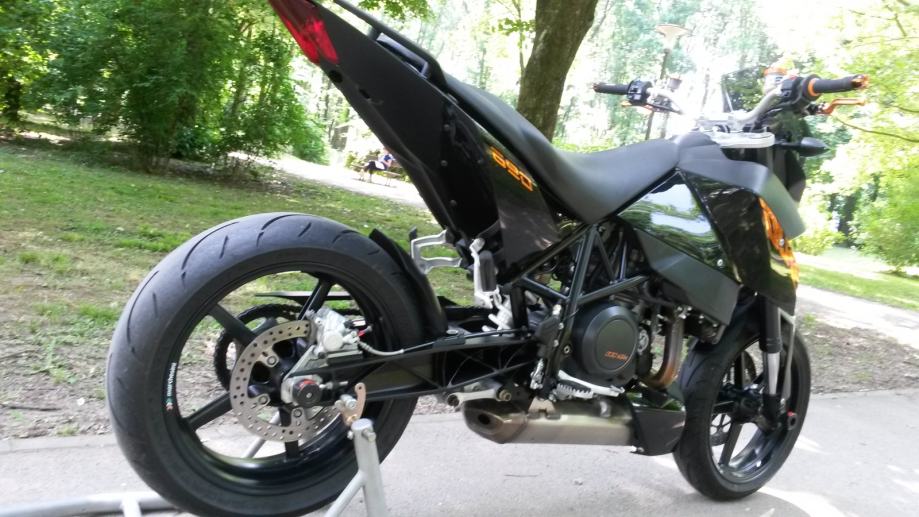 KTM Duke III 3 690 cm3, 2009 god.