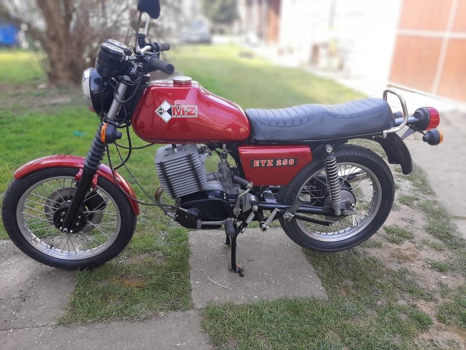 MZ ETZ 250 243 cm3, 1986 god.