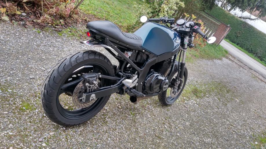 Suzuki Gs 500 Cafe Racer, 1989 god.