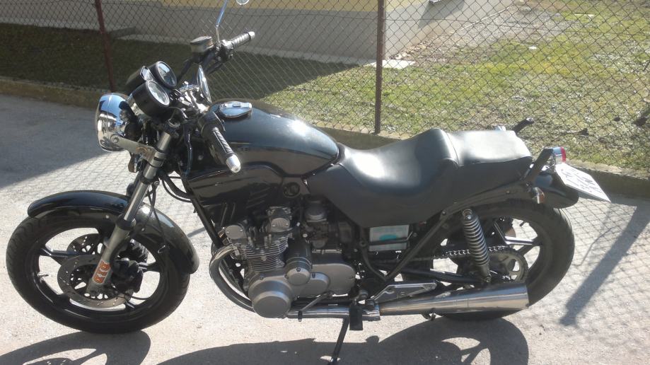 Suzuki gs 550 cm3, 1982 god.