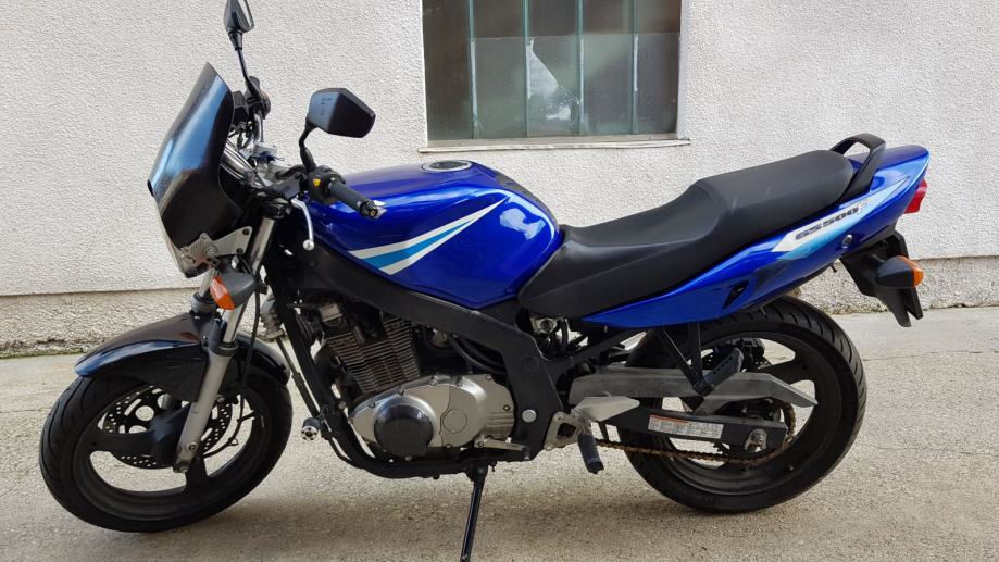 Suzuki GS500 500cm3 35kW, 2005 god.