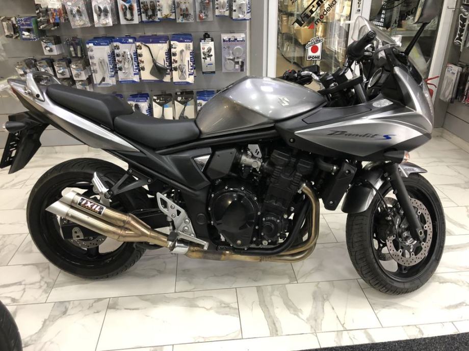 Suzuki GSF 650 SA 656 cm3, 2010 god.