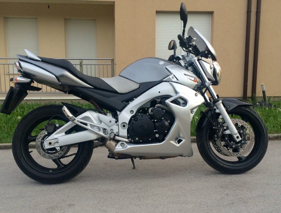 Suzuki GSR 600,, 2006 god.