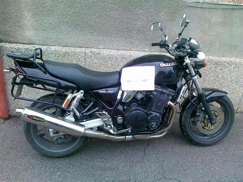 Suzuki gsx 750 inazuma 750 cm3, 2000 god.