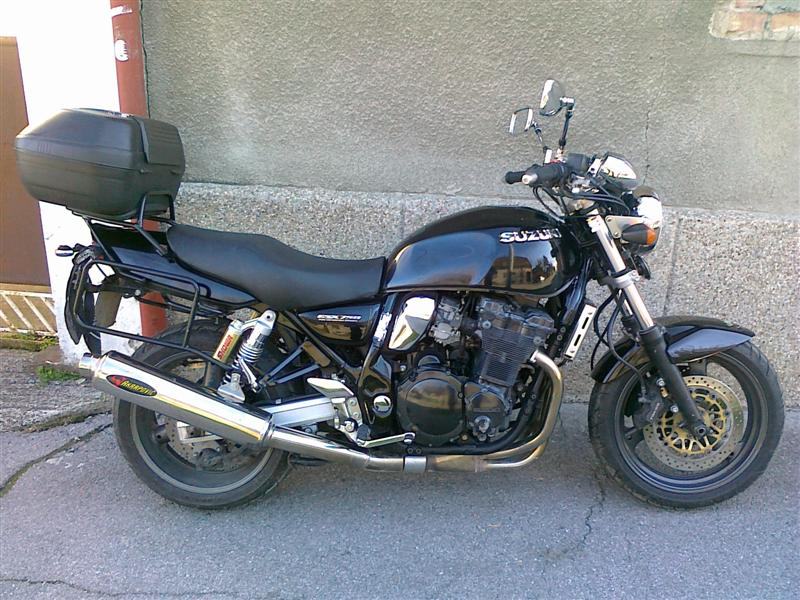 Suzuki gsx 750 inazuma 750 cm3, 2000 god.