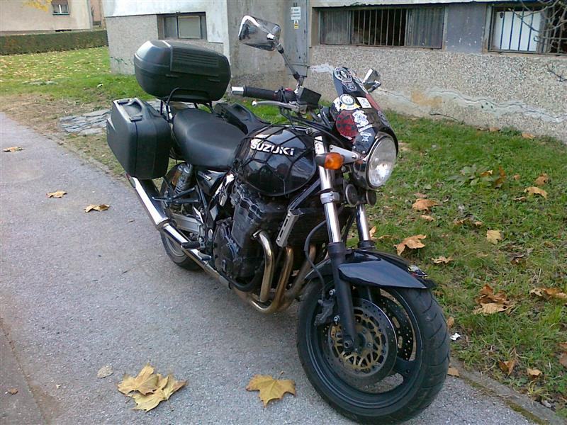 Suzuki gsx 750 inazuma 750 cm3, 2000 god.
