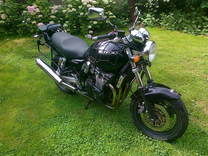 Suzuki gsx 750 inazuma 750 cm3, 2000 god.
