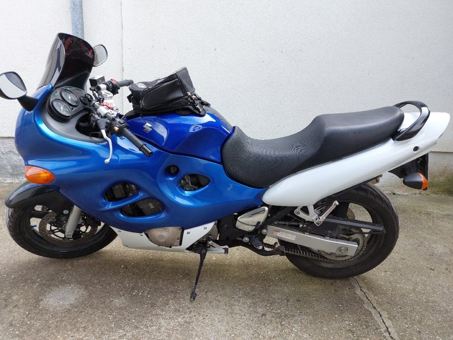 Suzuki GSX600f 600 cm3, 2005 god.