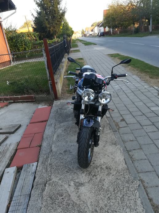 Triumph Speed triple 855 855 cm3, 1998 god.