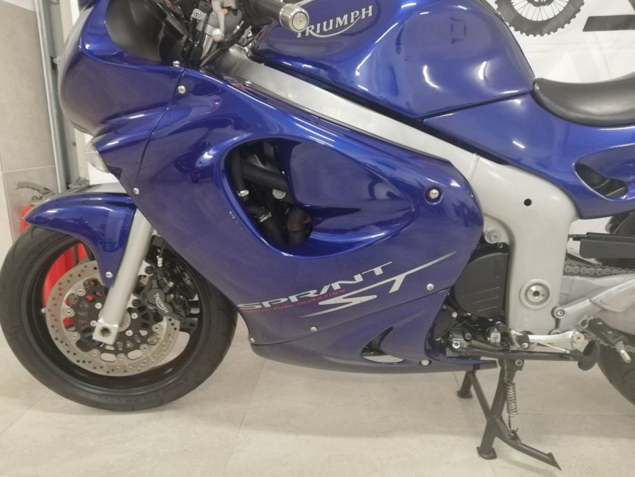 Triumph SPRINT 955 i 955 cm3, 2000 god.