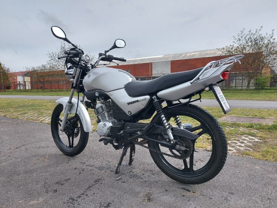 Yamaha 125 cm3, 2005 god.