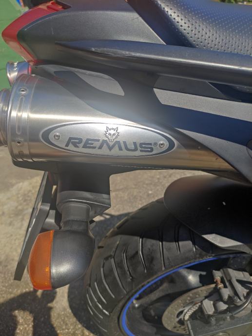 Yamaha Fazer 600 600 cm3, REMUS auspuh, 2006 god.