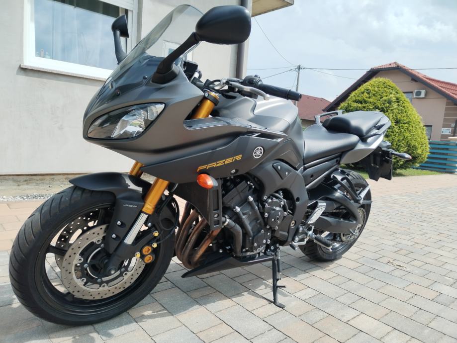 Yamaha Fazer 800 779 cm3, 2012 god.