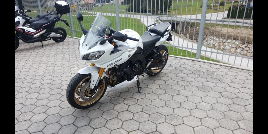 Yamaha FZ 8 FAZER 800 800 cm3, 2010 god.