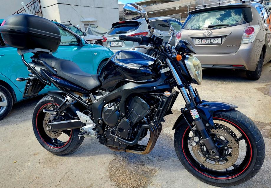 Yamaha Fazer fz6n 600 cm3, 2008 god.