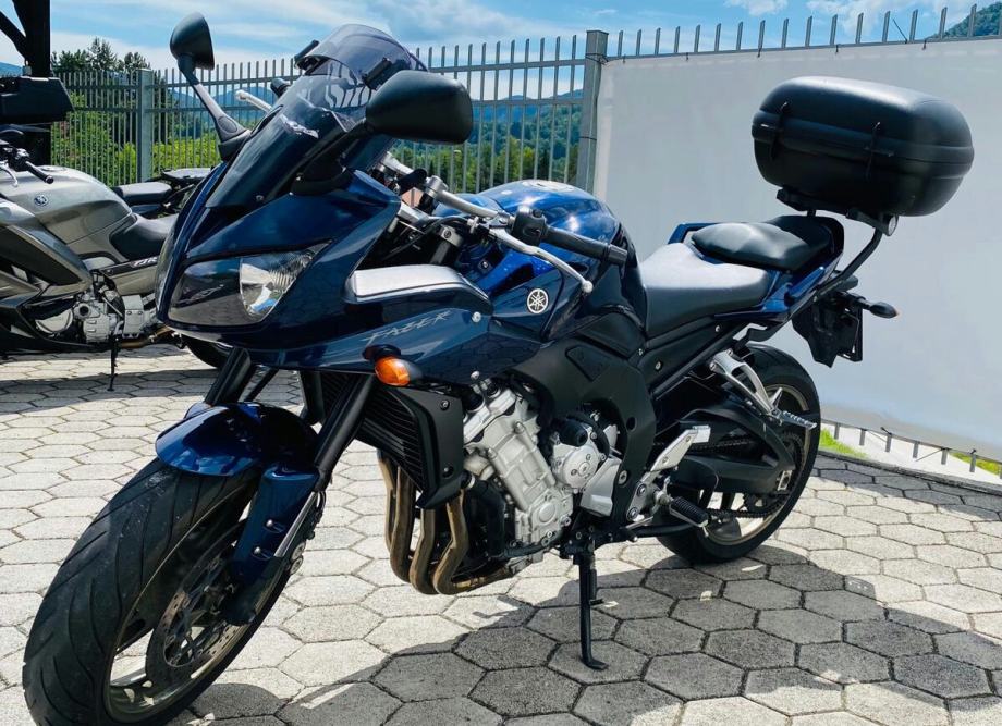 Yamaha FZ 1 FAZER 1000 cm3, 2008 god.