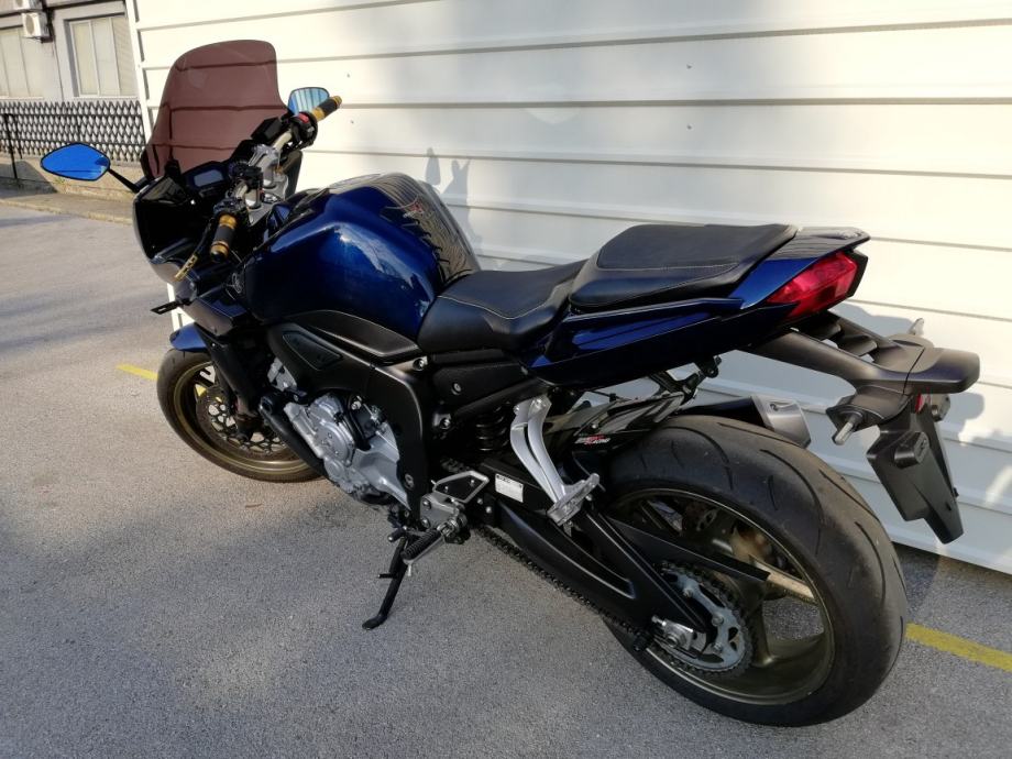 Yamaha FZ 1 FAZER 1000 cm3, 2008 god.