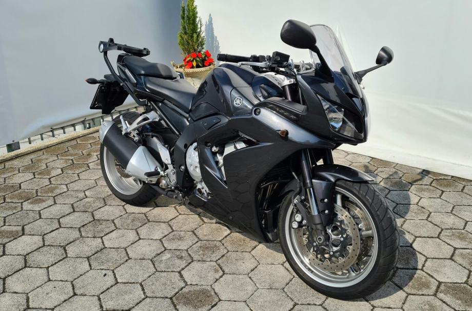 Yamaha FZ 1 GT FAZER 1000 cm3, 2008 god.