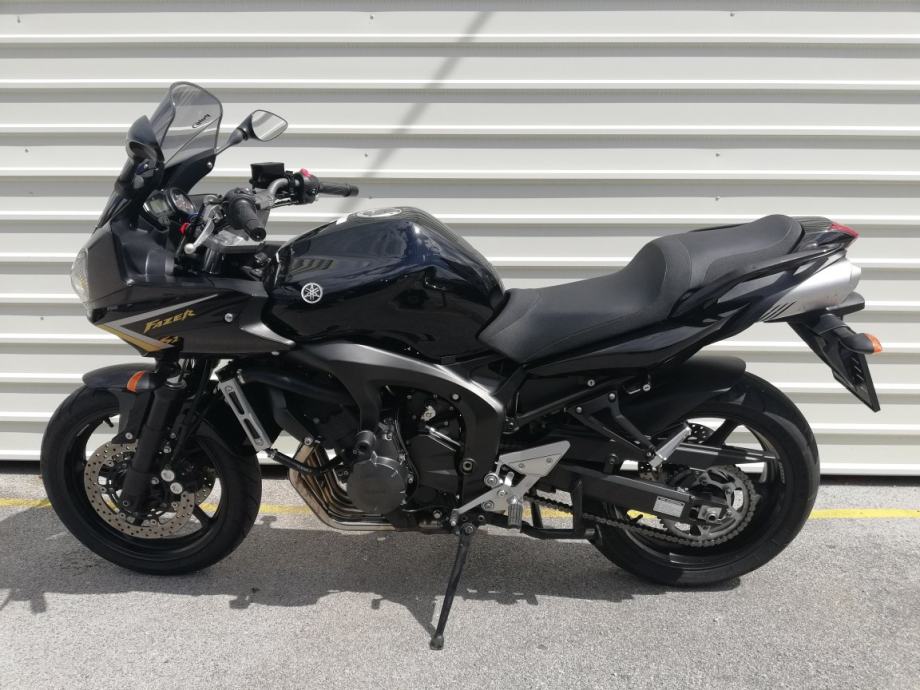 Yamaha FZ 6 FAZER 600 S2 600 cm3, 2009 god.