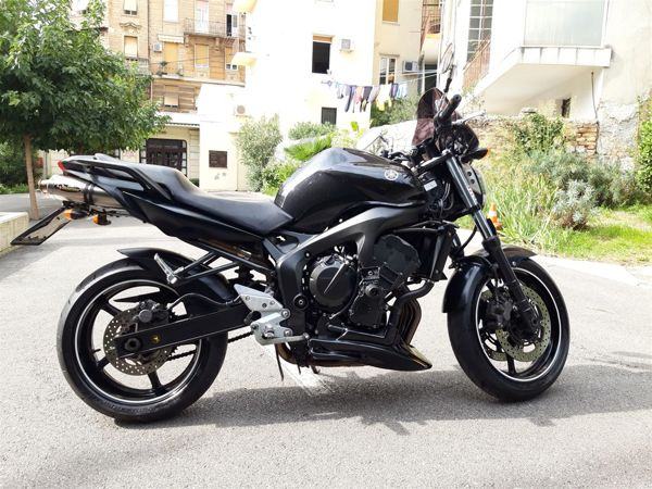 Yamaha FZ6-N 600 cm3, 2006 god.